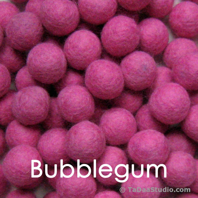 Bubblegum Wool Felt Ball - TaDaa Studio – TaDaa! Studio
